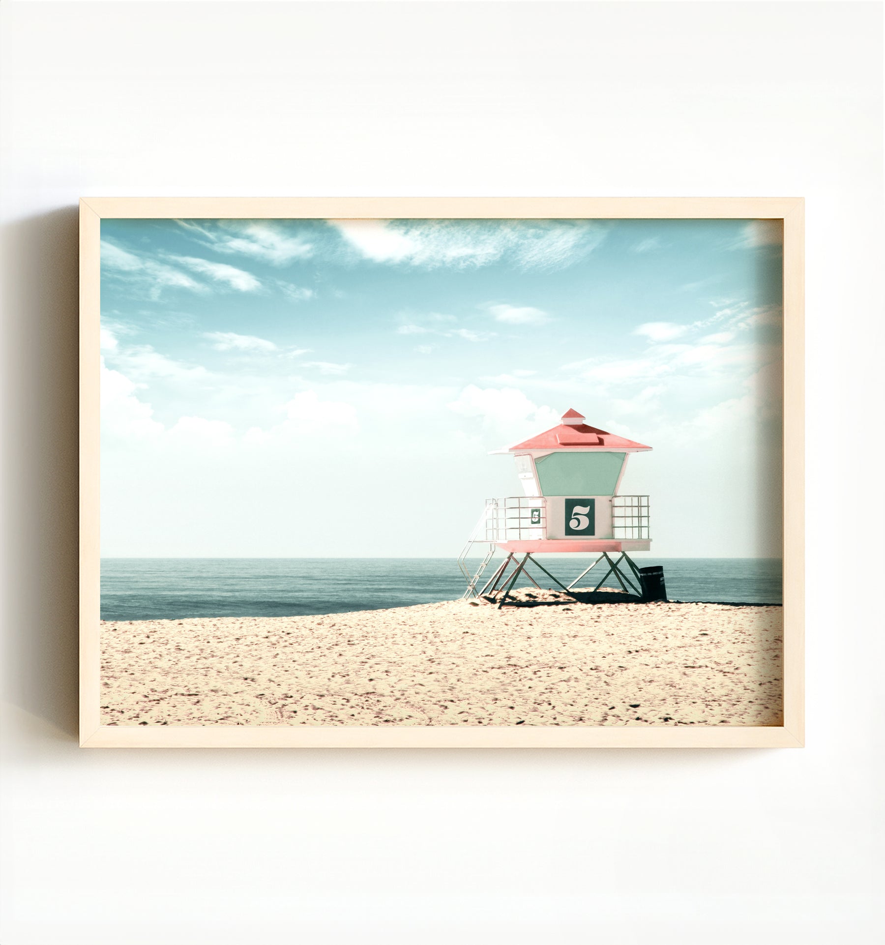 Lifeguard Stand No. 5 Horizontal - The Crown Prints